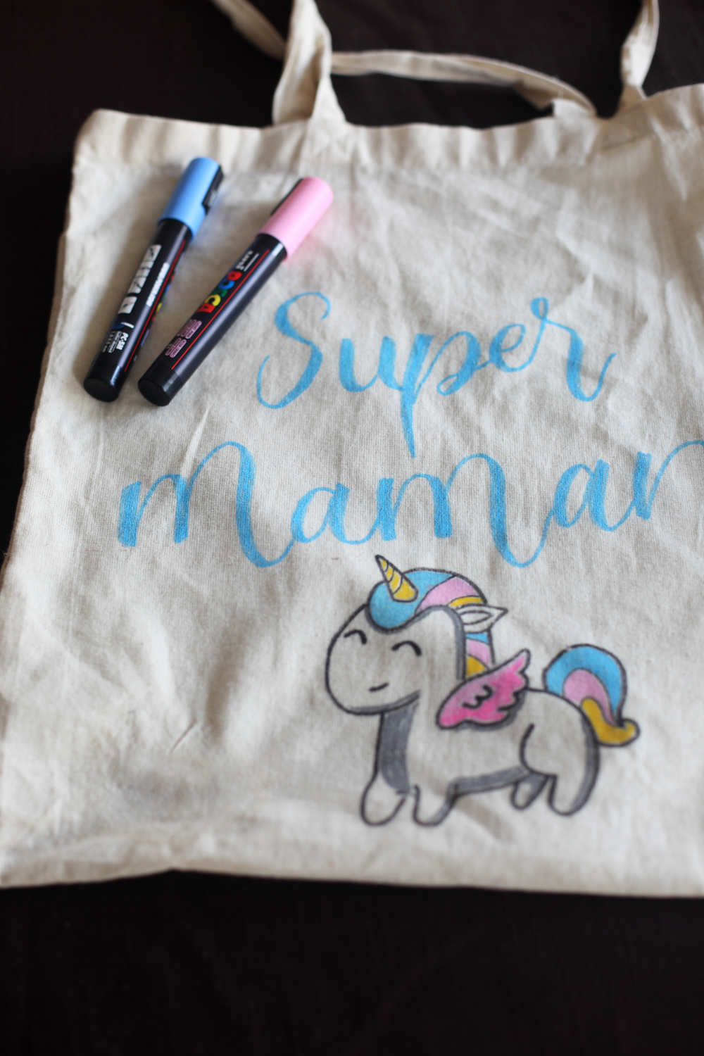 ~ Lettering sur tissu (tote-bag) (défi 36/52) ~ - Lettering Créatif