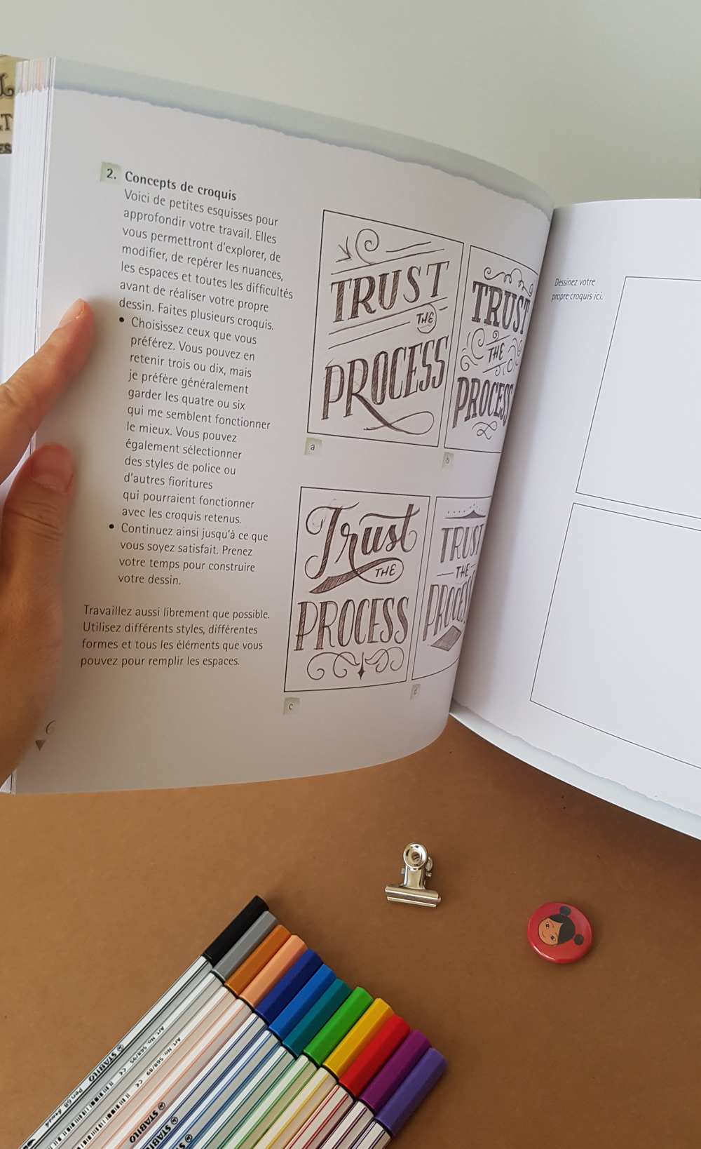 ~ Revue du livre "Lettrage" de Mye de Leon ~ - Lettering Créatif